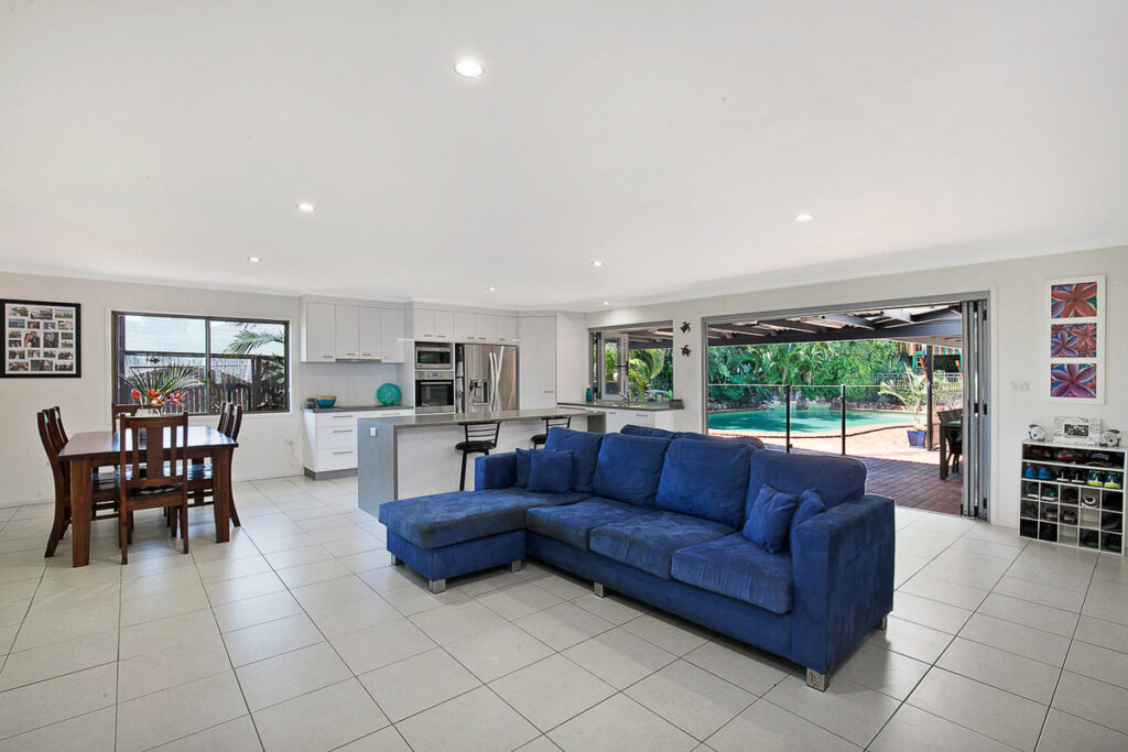 12 Michelle Drive, Point Vernon QLD 4655 – Prime Agents